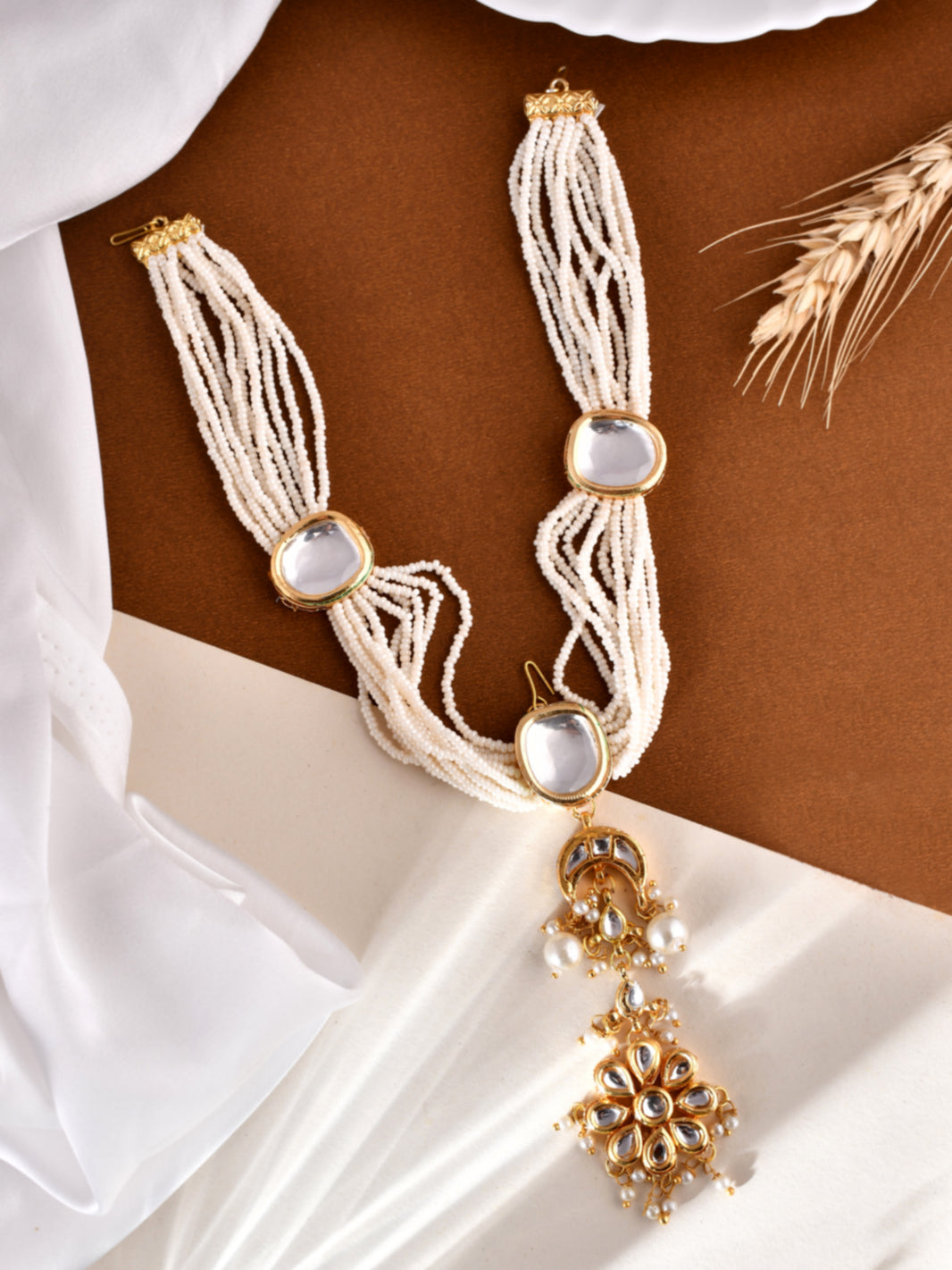 Mathapatti - Buy Latest Bridal Matha Patti online in India Starting ...